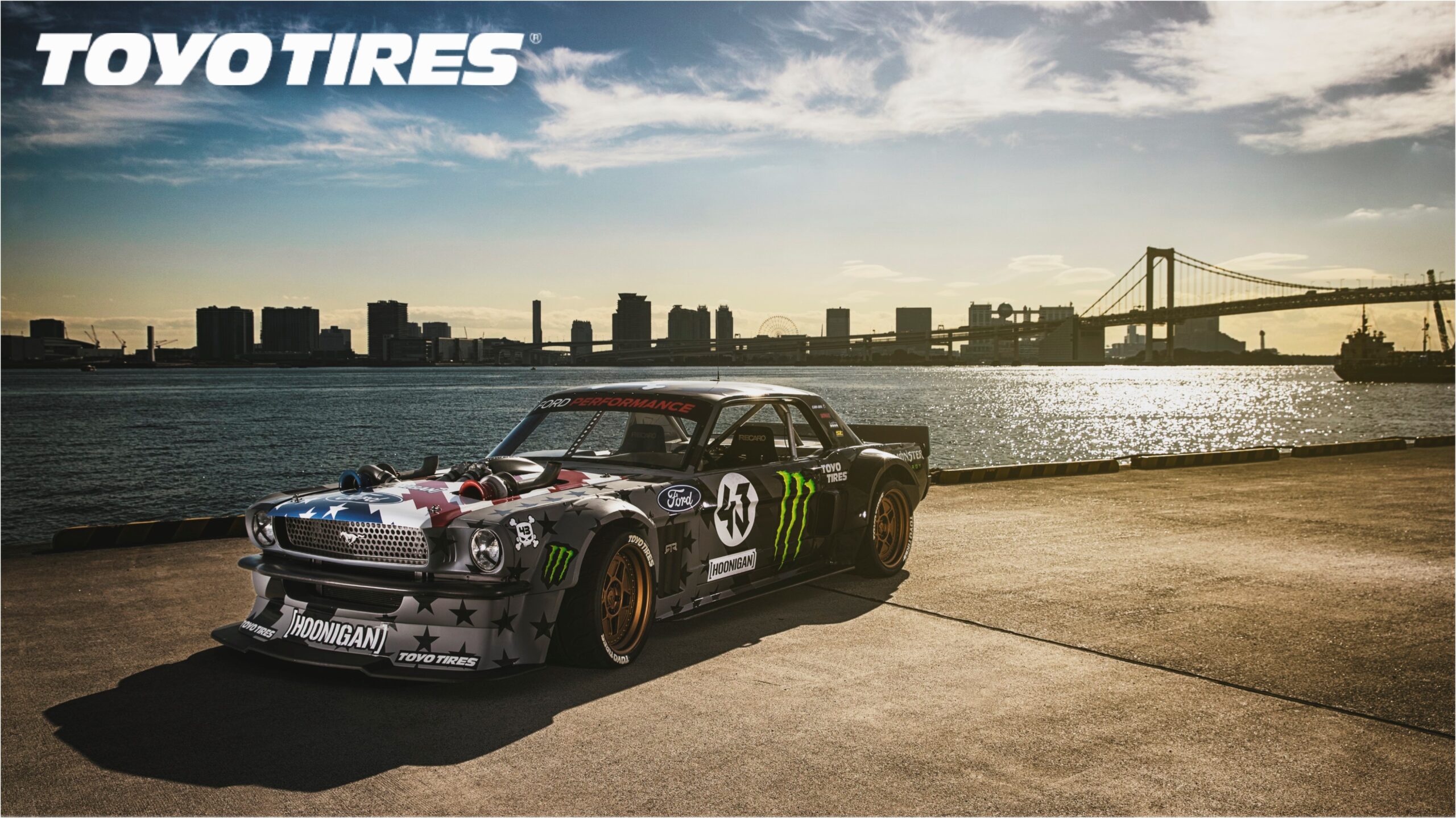 Descarga Videos & Wallpapers 4K - Toyo Tires Latino Oficial